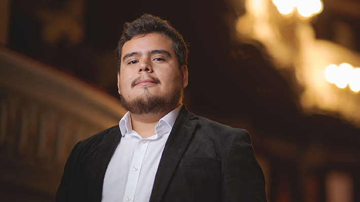 Joven cantante lírico chileno pasó a la final de reconocido concurso de ...